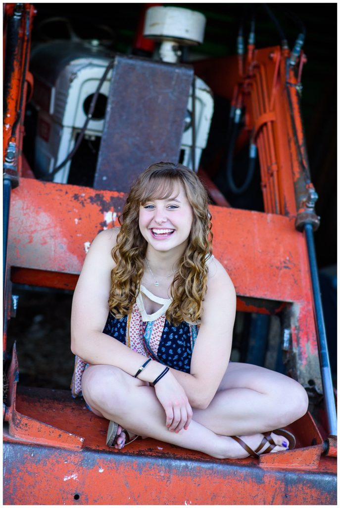 Sheridan | 2017 Senior Stylized Session - Merry Character Photography