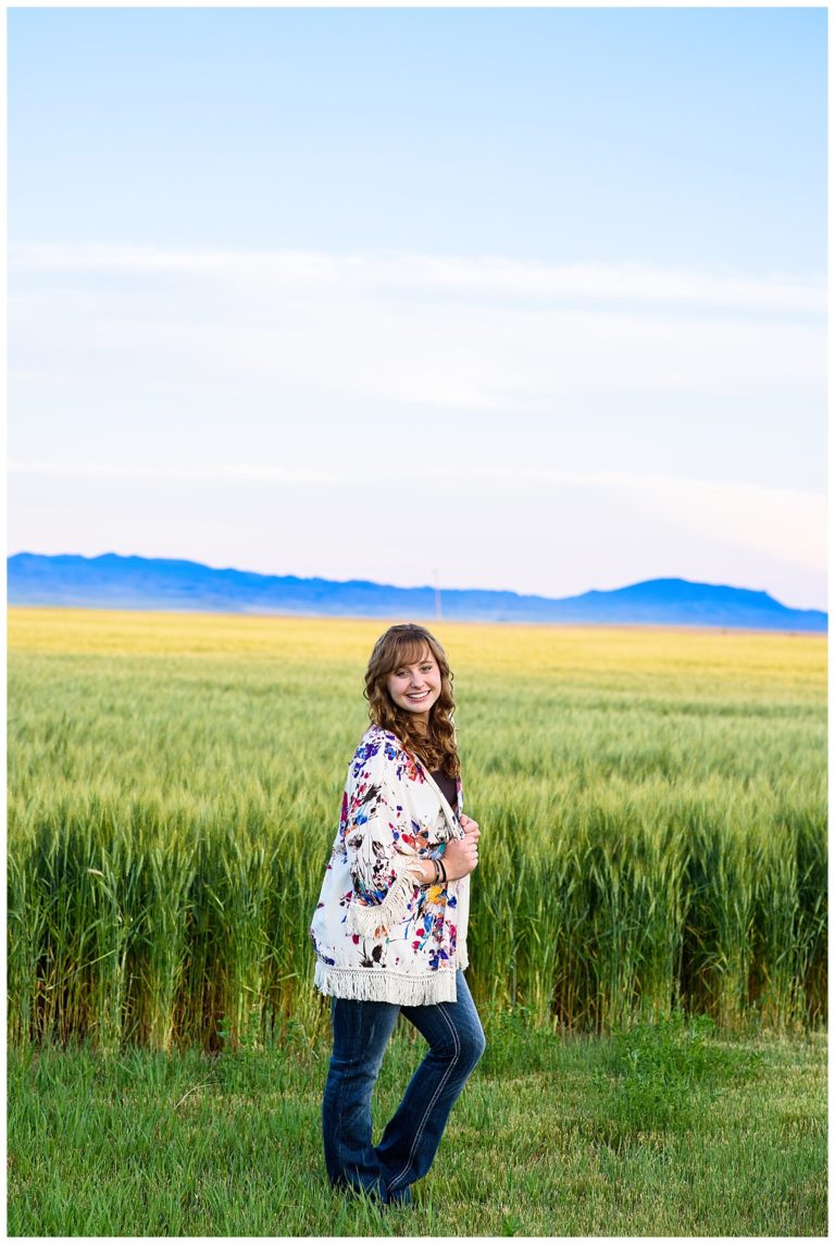 Sheridan | 2017 Senior Stylized Session - Merry Character Photography